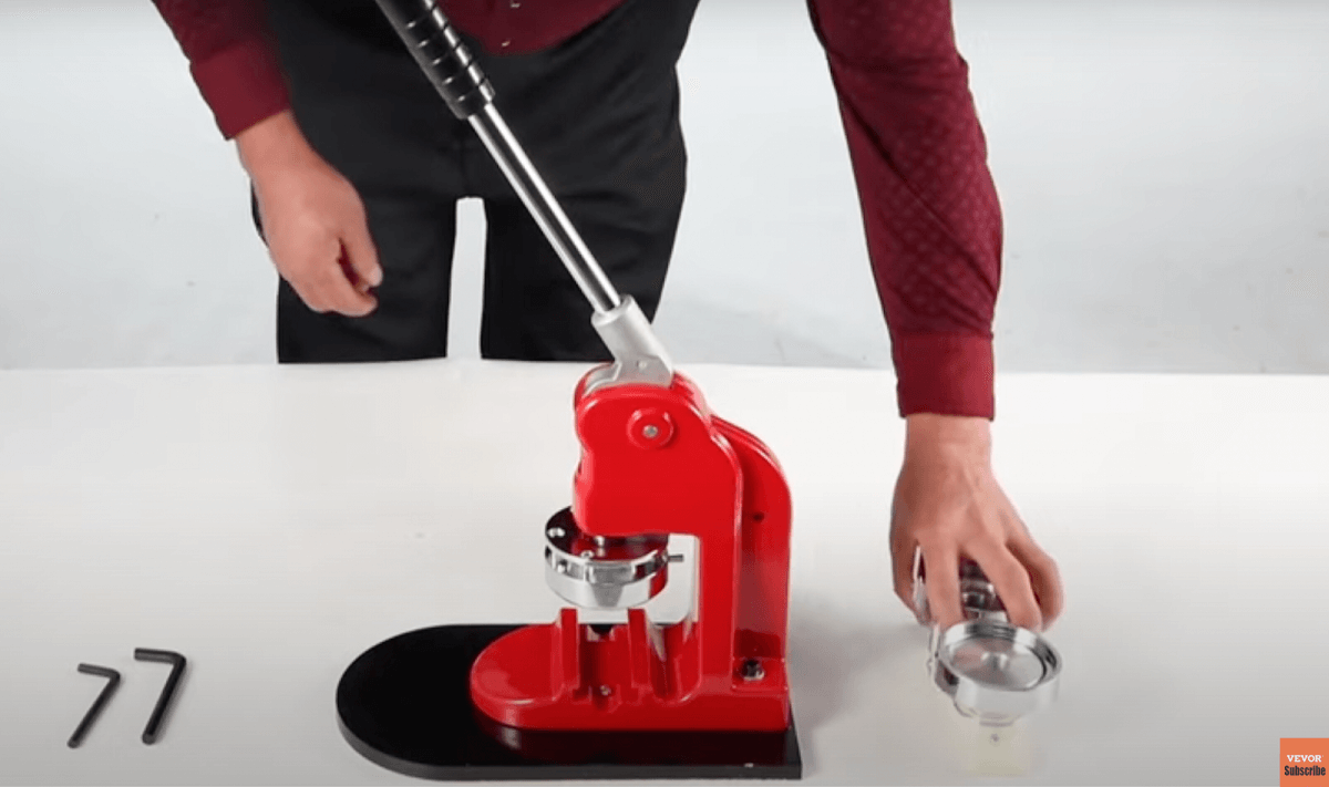VEVOR Button Maker Machine With Large Production Capacity - VEVOR Blog