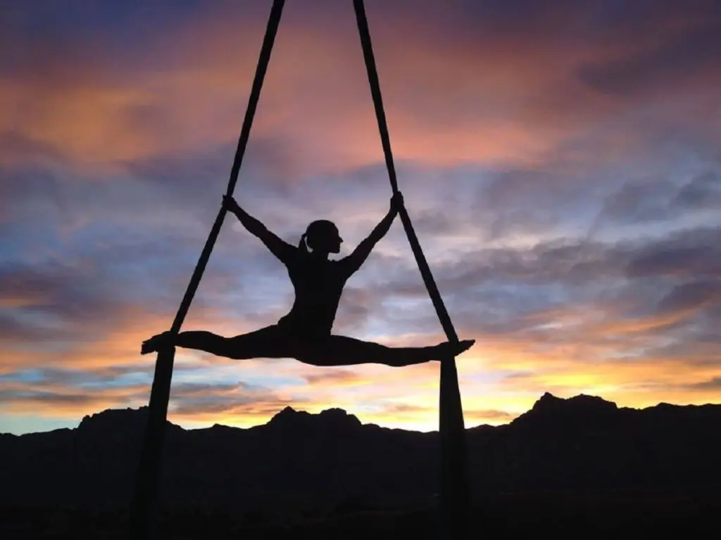 Learn Aerial Yoga Poses with VEVOR - VEVOR Blog