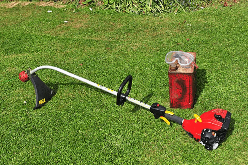 How Does a Lawn Edger Work: Everything You Should Know - VEVOR Blog
