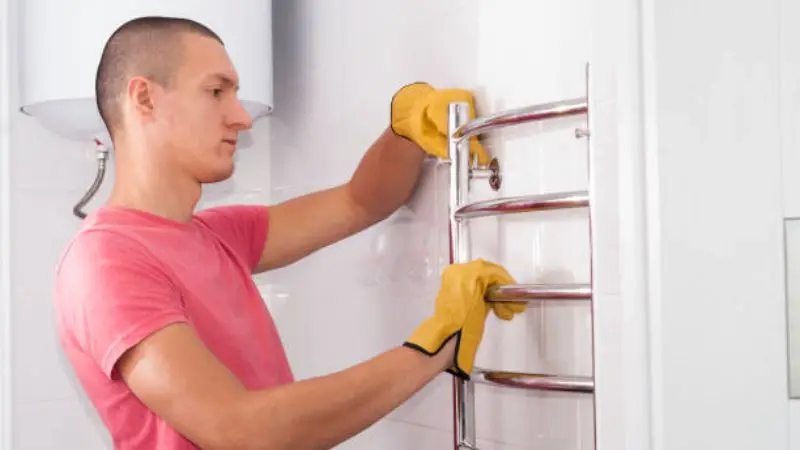 How to Use a Towel Warmer: Safe & Easy Beginner Guide