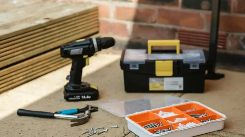 How Does a Nail Gun Work — Details From Trigger to Nail