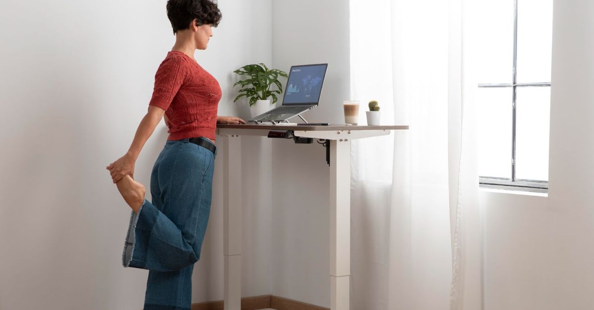 Best Adjustable Work Tables — Buyer’s Guide & Top Picks