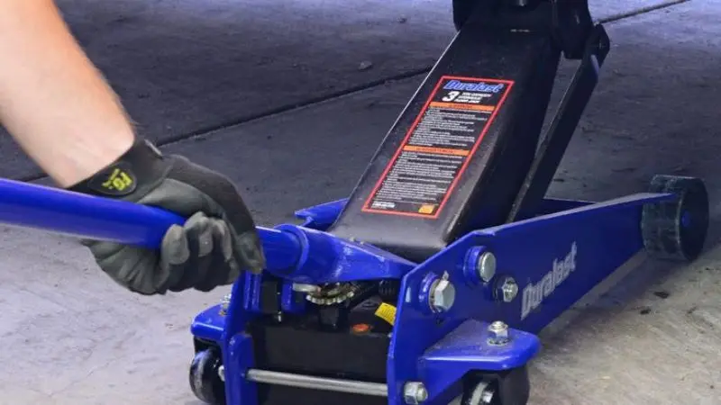 How to Jack Up a Car with a Floor Jack — Safe & Easy Guide