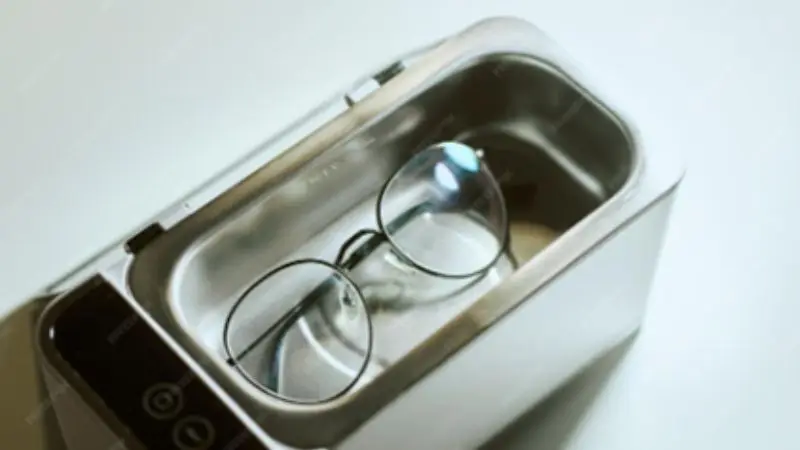 Ultrasonic Cleaning Eyeglasses: Easy Step-by-Step Guide