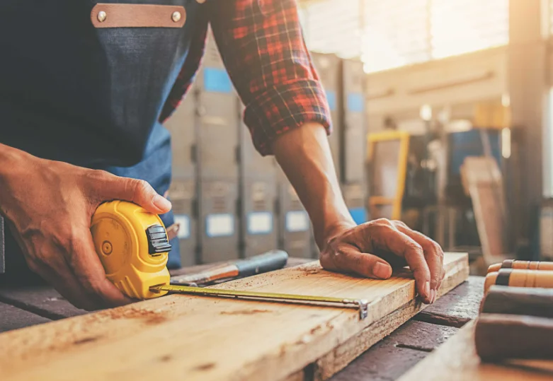 10 Beginner-Friendly Woodworking Projects Anyone Can Try - VEVOR Blog