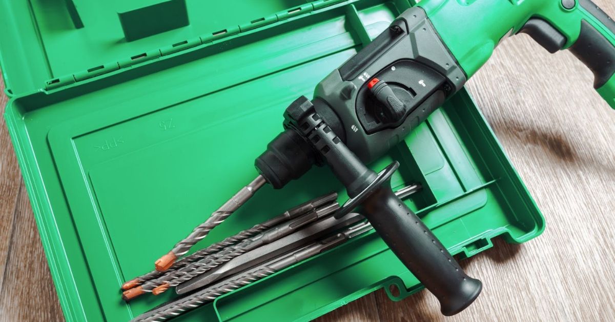 How to Put a Drill Bit in a Drill for Beginners | Guide