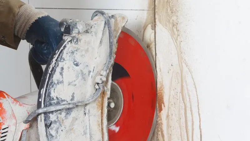 Complete Guide for How to Sand Drywall with Tips and Tricks