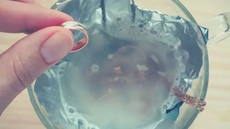 What Is the Best Homemade Jewelry Cleaner for Silver?