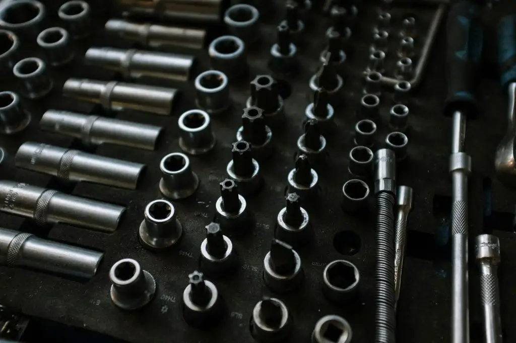 How to Remove Rust Nuts Fast and Easy