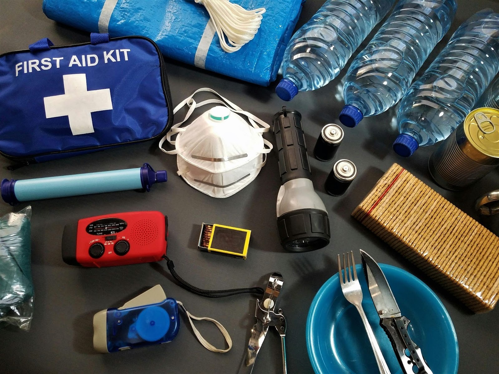 The Only Winter Car Emergency Kit Checklist You Need