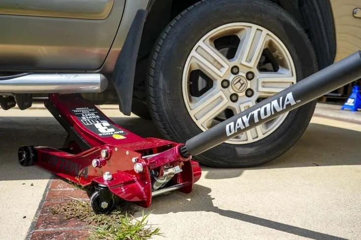 High Lift Floor Jack Explained: Features, Types & Safety