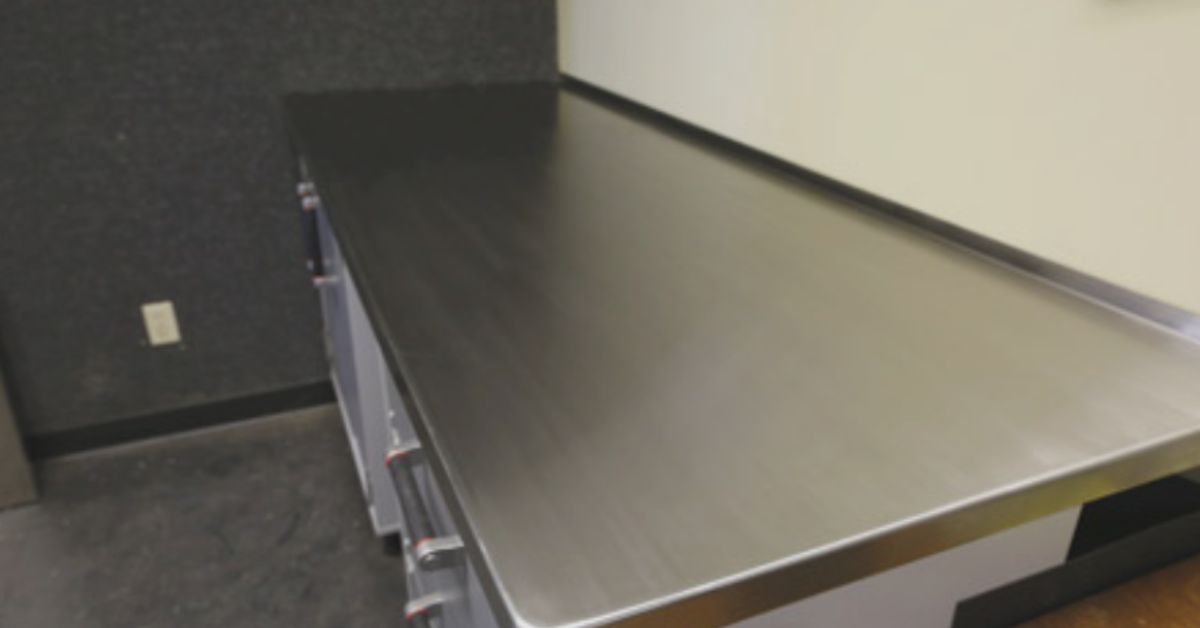 Best 7 Stainless Steel Top Tables for Kitchen Use Guide