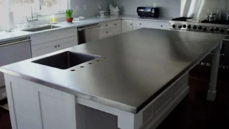 Best 7 Stainless Steel Top Tables for Kitchen Use Guide