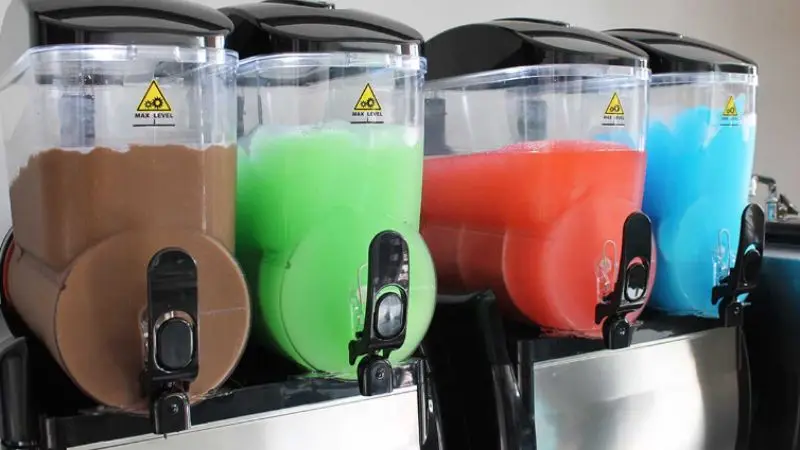 Slush Ice Maker Guide: Types, Features & Buying Tips