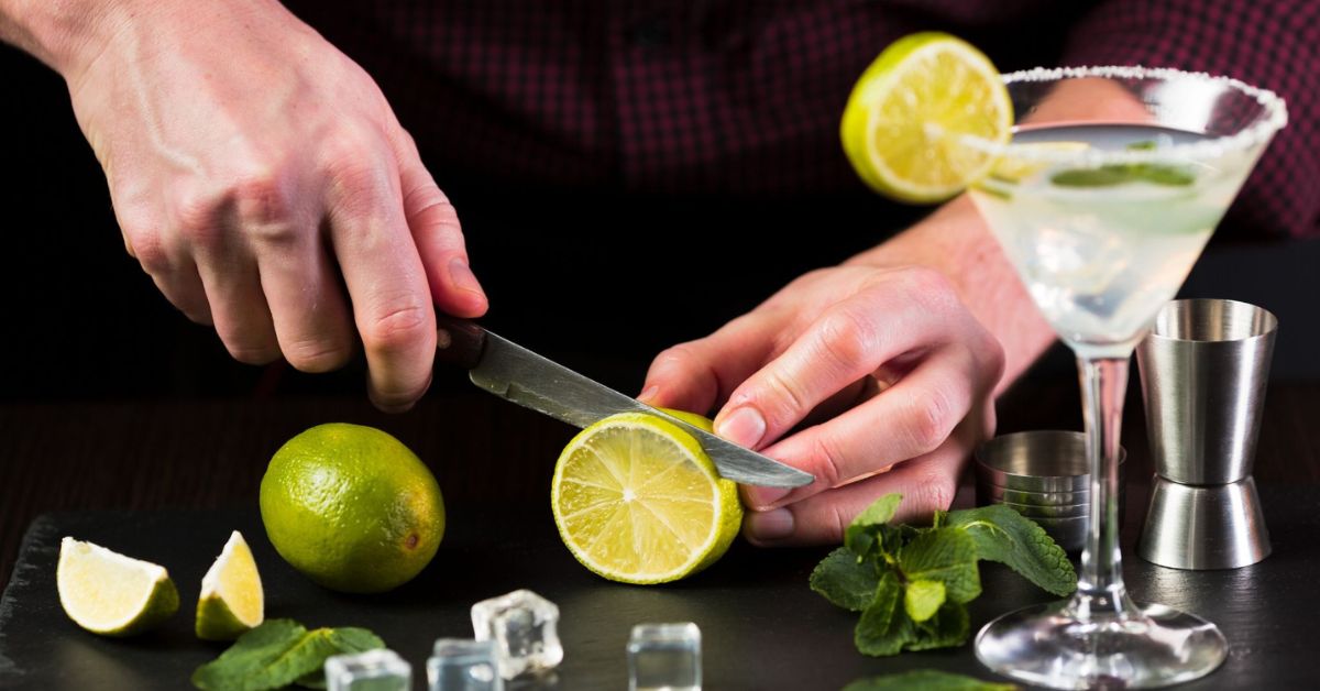 How to Make a Margarita – Easy Classic Guide for Beginners