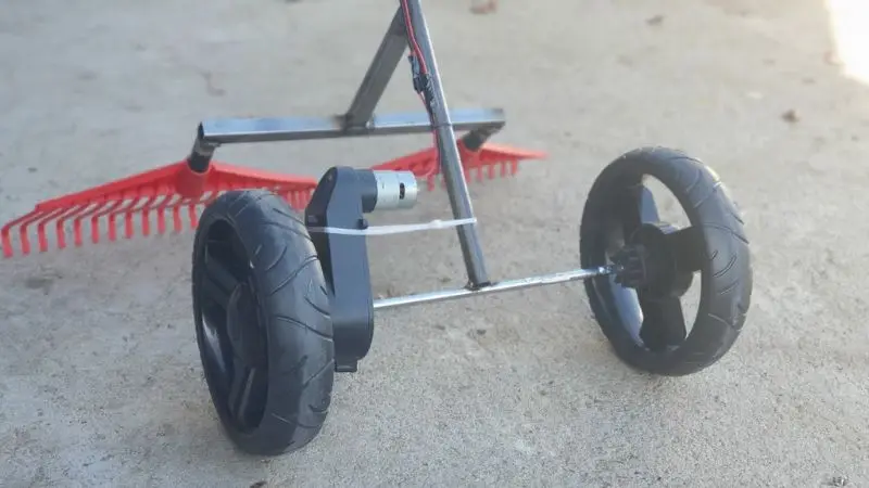DIY Yard Sweeper — Guide for Easy Lawn and Leaf Cleanup