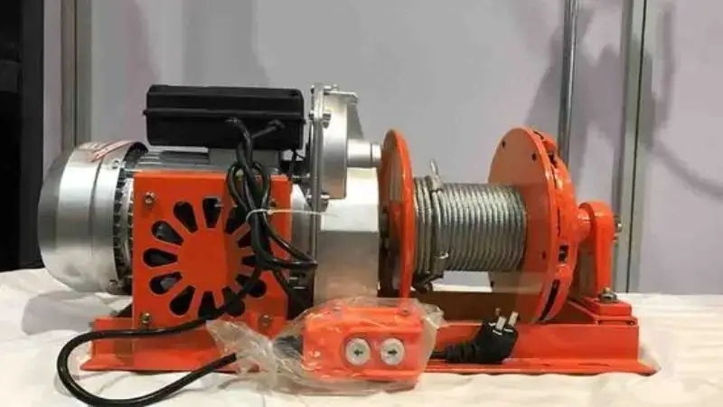 Portable 12 Volt Electric Winch — Heavy-Duty Power